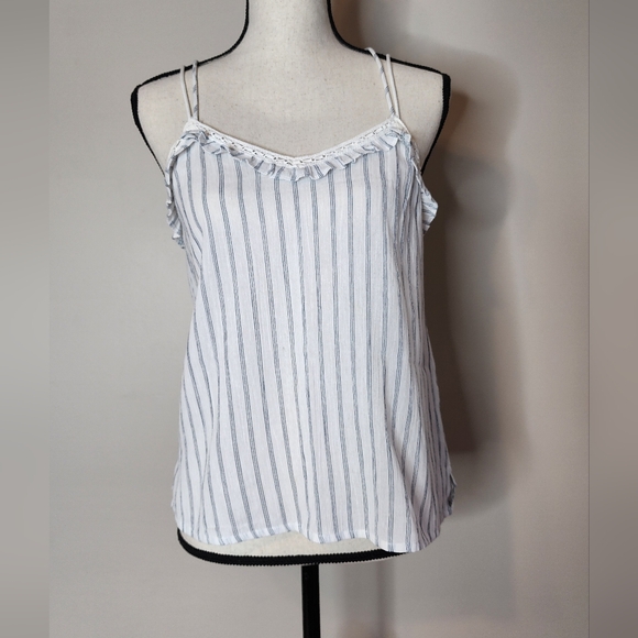 Hem & Thread | Tops | Hem Thread Tank Top | Poshmark